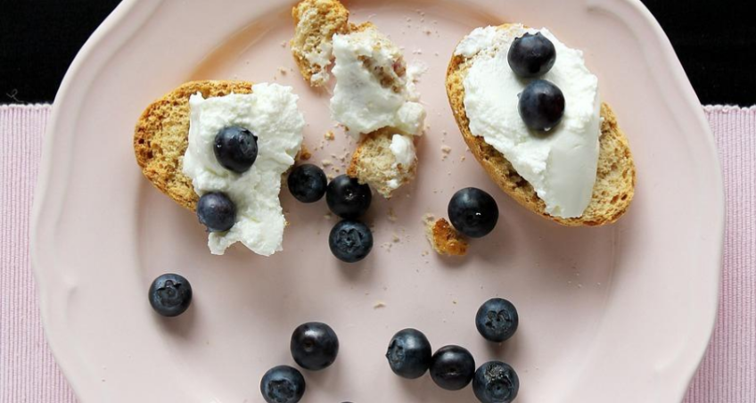 Don’t Miss Out on this Sensational Sweet Cream Cheese Spread ...